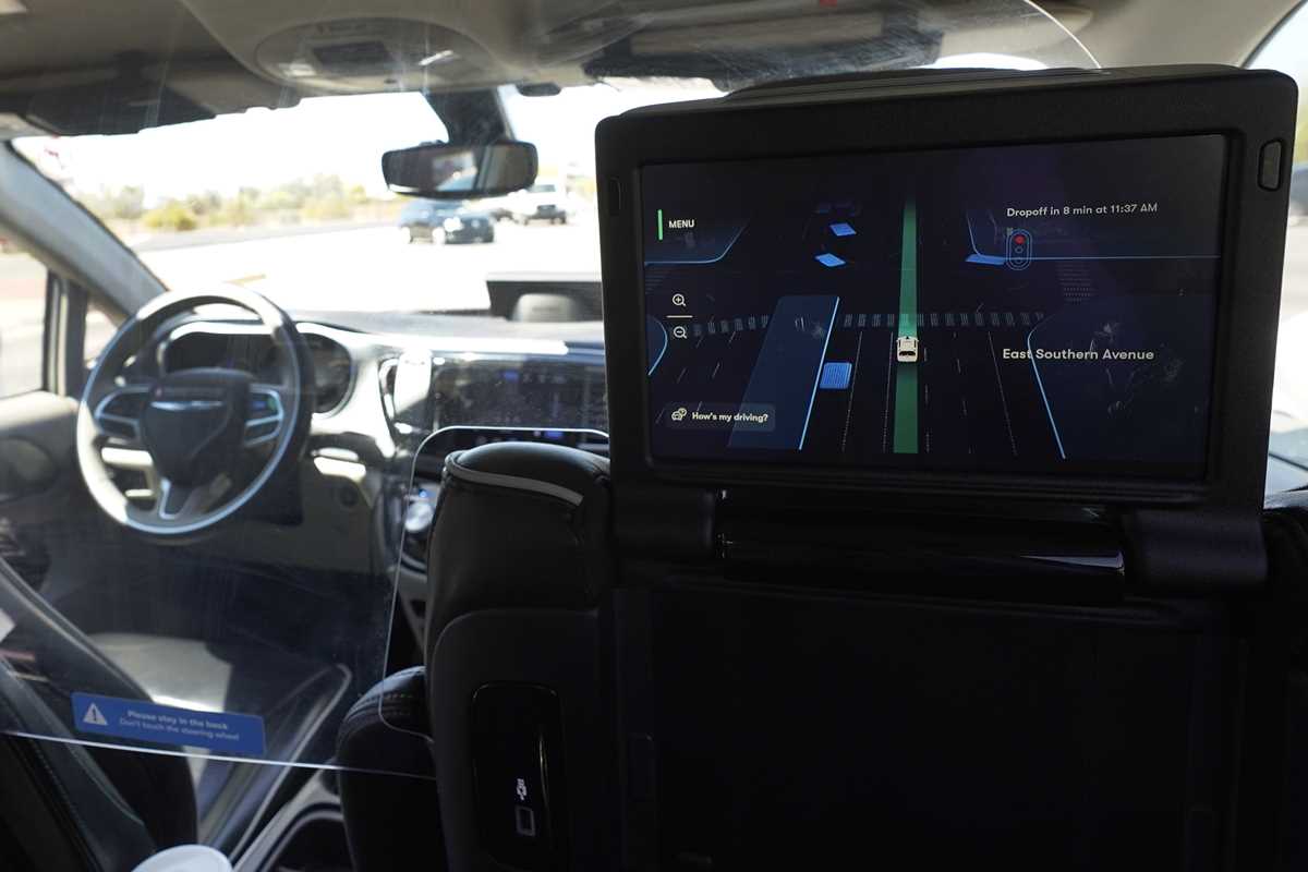 Cool tech, crazy turns: A reporter's take on driverless cars