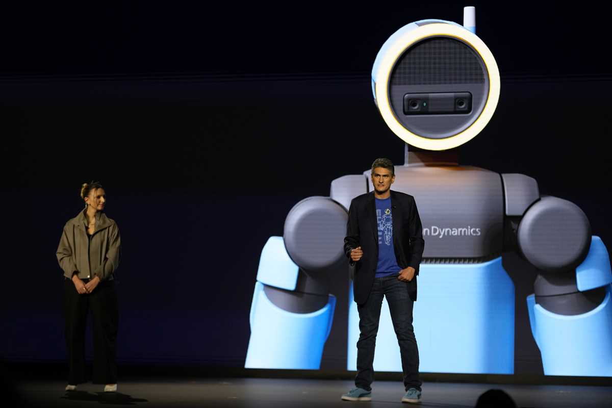 Hyundai and Boston Dynamics unveil humanoid robot Atlas at CES