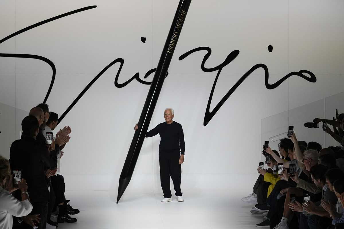 The late Italian fashion designer Giorgio Armani instructs heirs to ...