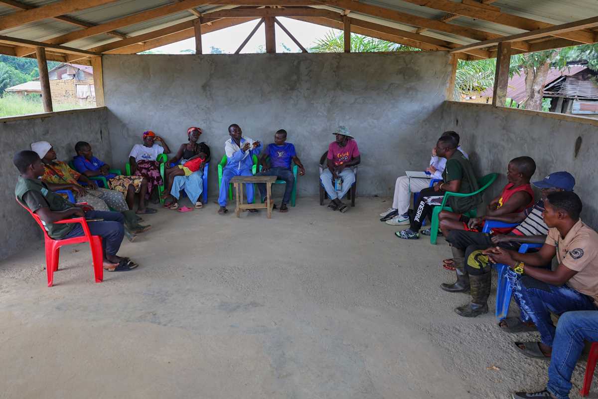 PHOTO ESSAY: Liberia's largest gold miner and community tensions