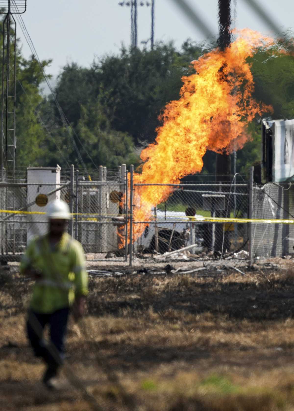 A fire that burned for 4 days after Texas pipeline explosion has ...