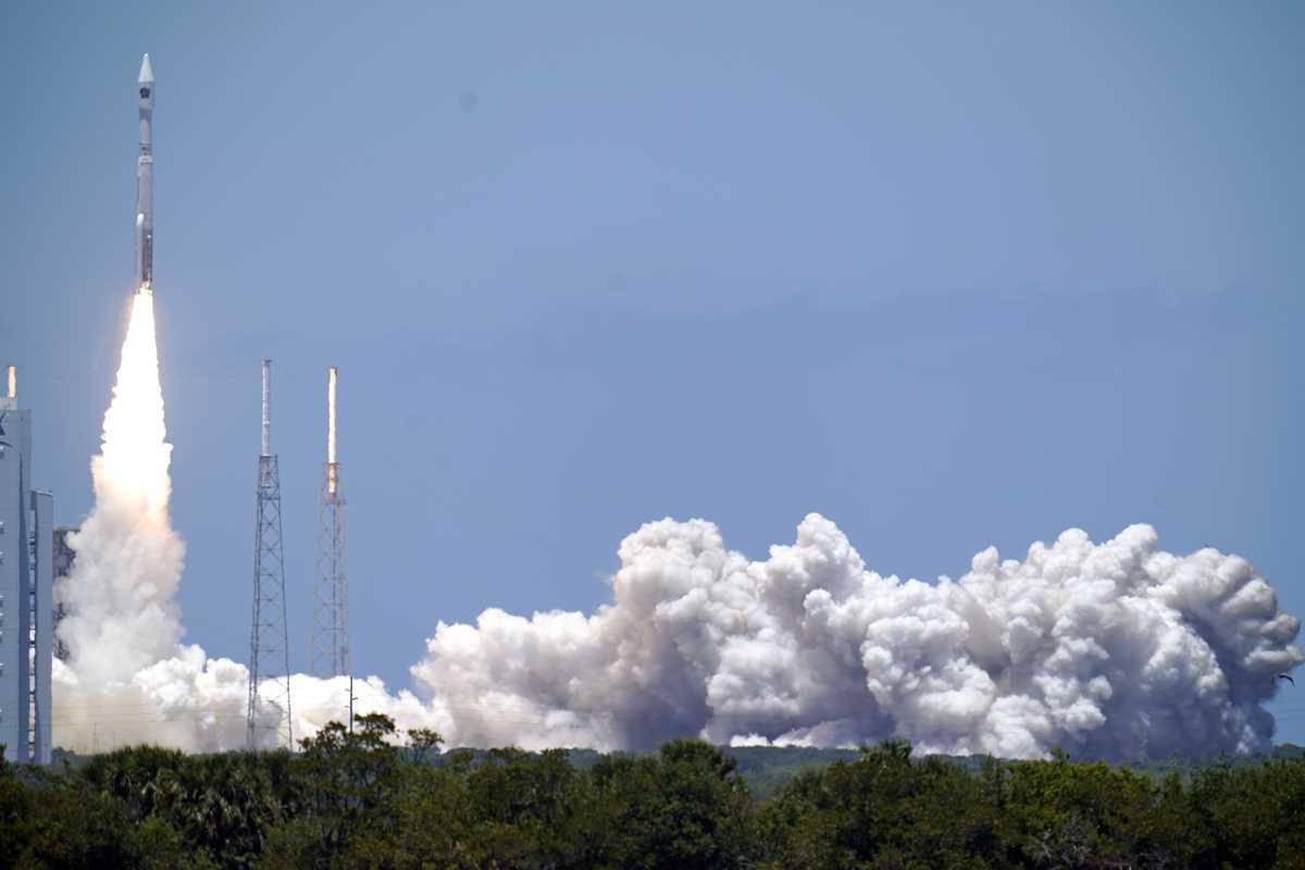 US Space Force missile-warning satellite rockets into orbit - MarketBeat